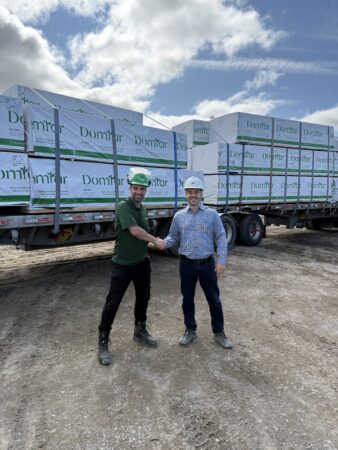 Domtar soutient la construction du Centre TERRE à Jonquière - Domtar